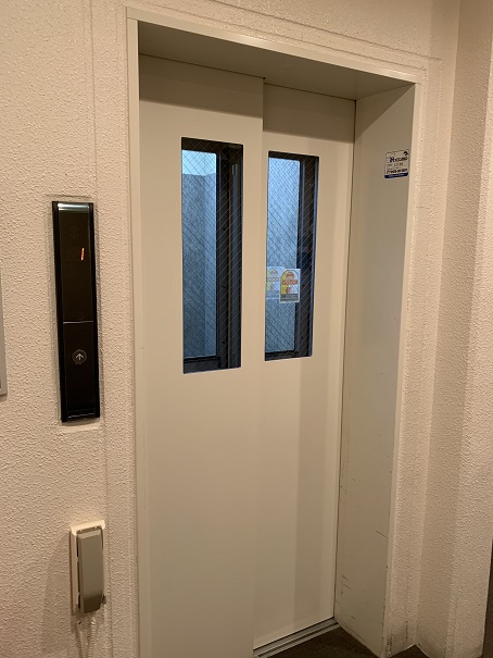 エレベーターの隙間に物を落としてしまったら。。。｜川越エリアのお部屋探しならkariiru[カリール]：素敵な賃貸ライフを応援します！｜ホーム ...